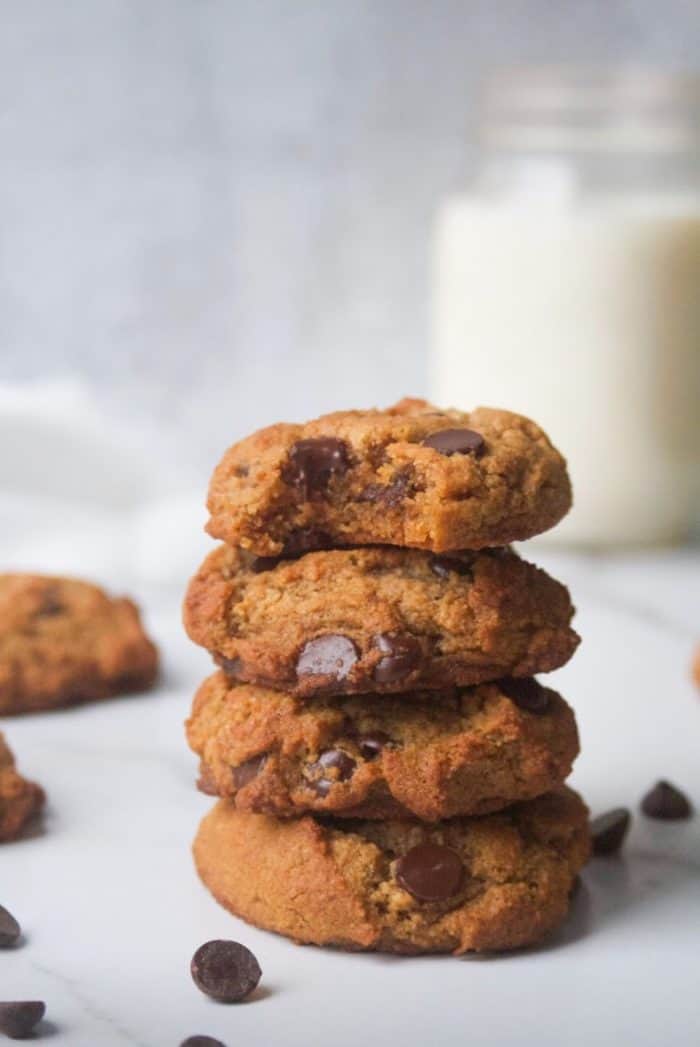 THE BEST PALEO CHOCOLATE CHIP COOKIES – Organically Addison