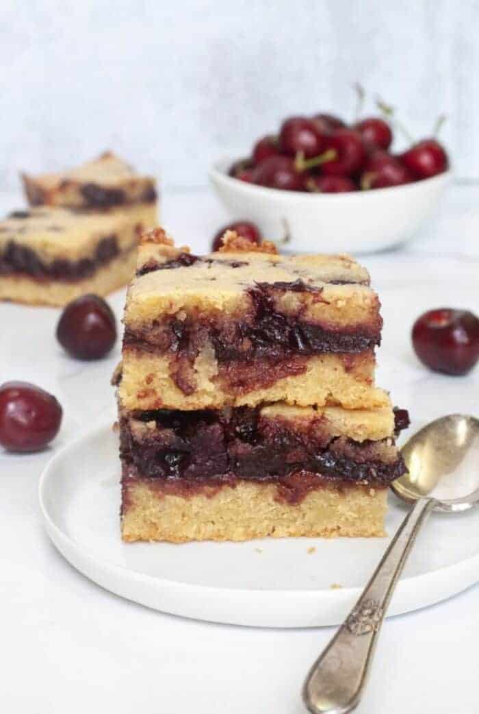 PALEO CHERRY BARS - Organically Addison