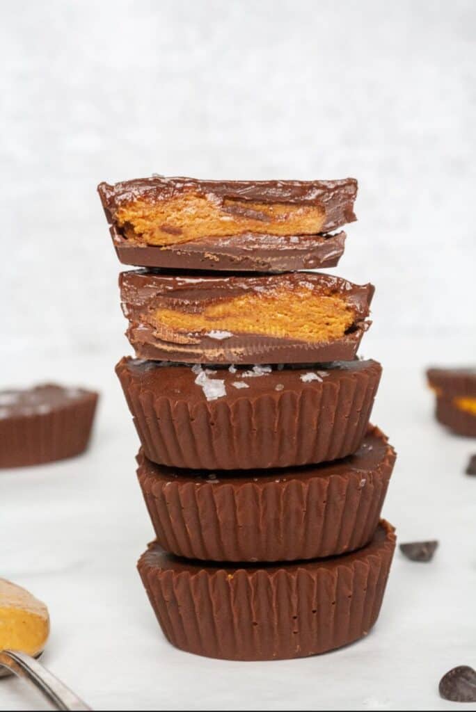 PALEO VEGAN HOMEMADE REESE'S CUPS - Organically Addison