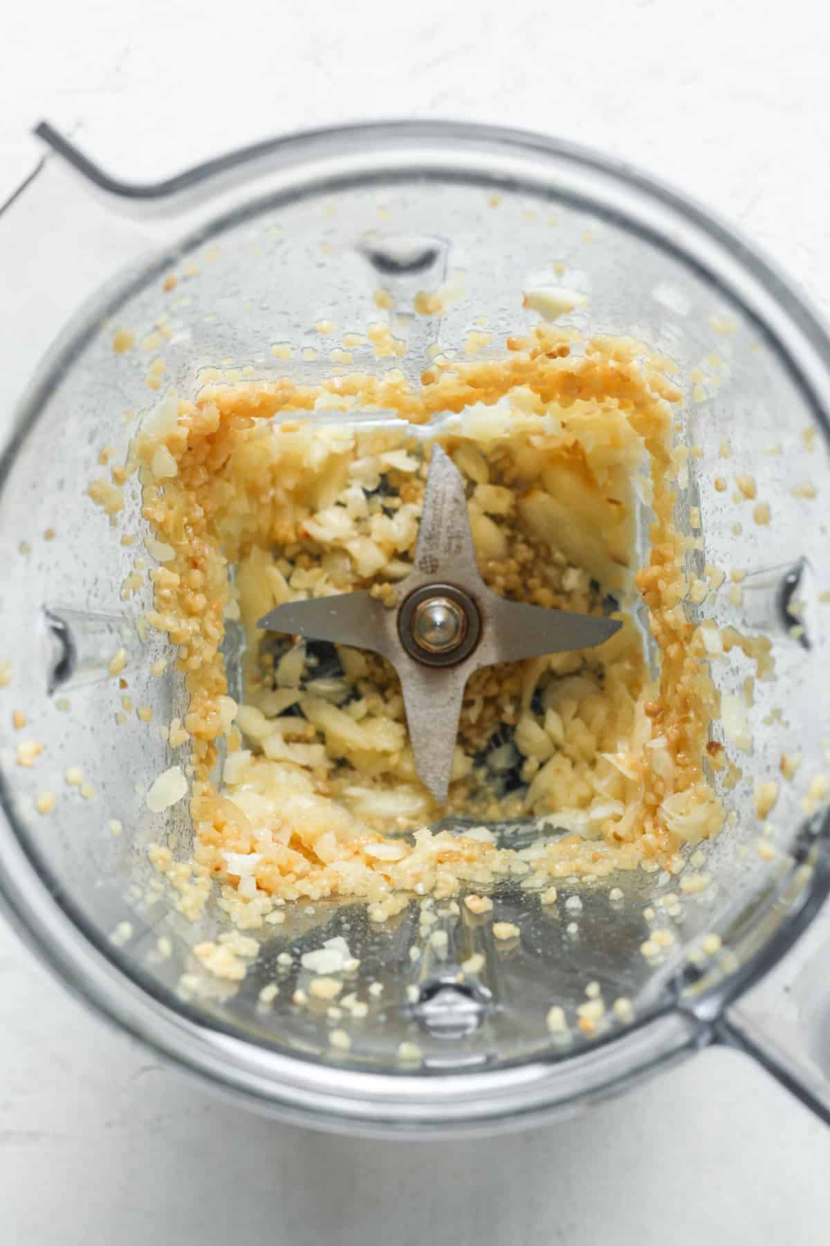 Minced Garlic: How to Mince Garlic - Organically Addison