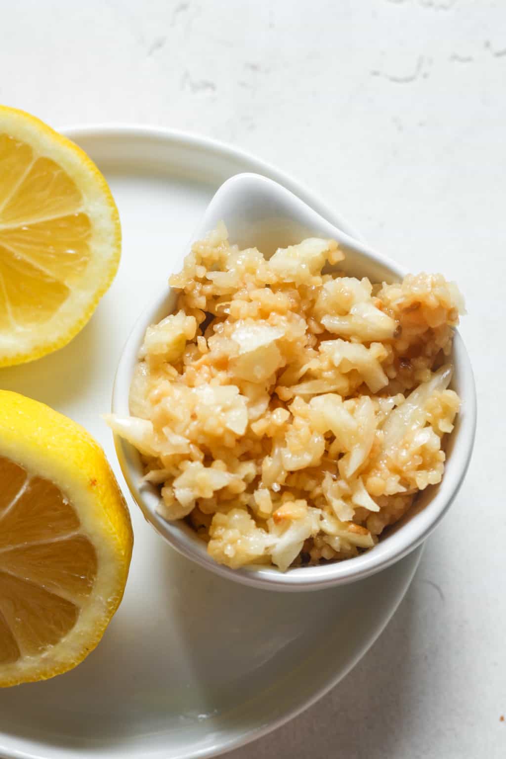 Minced Garlic: How to Mince Garlic - Organically Addison