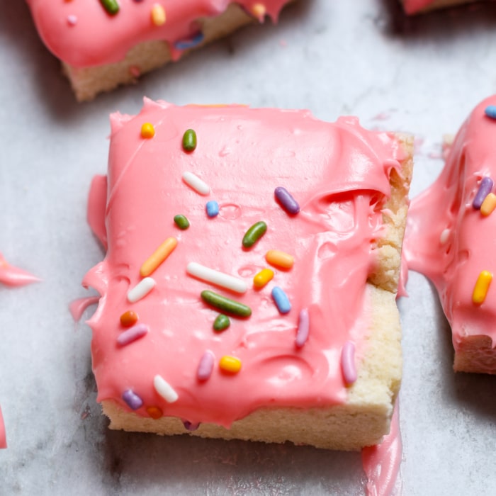 Sugar Cookie Bars - Organically Addison